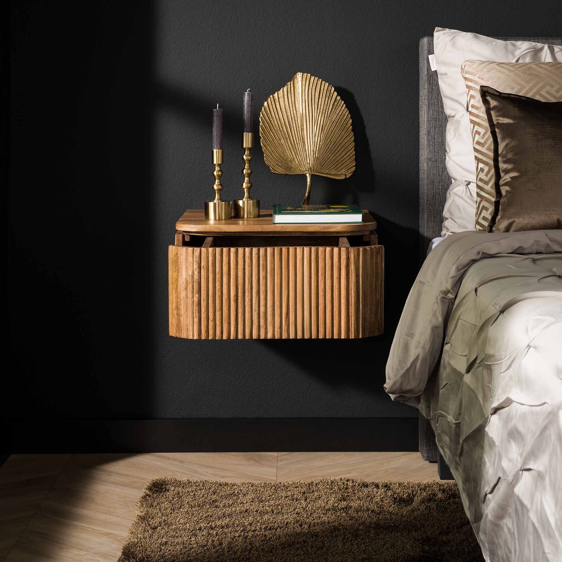 Exklusive Designermöbel aus Massivholz für dein stilvolles Zuhause